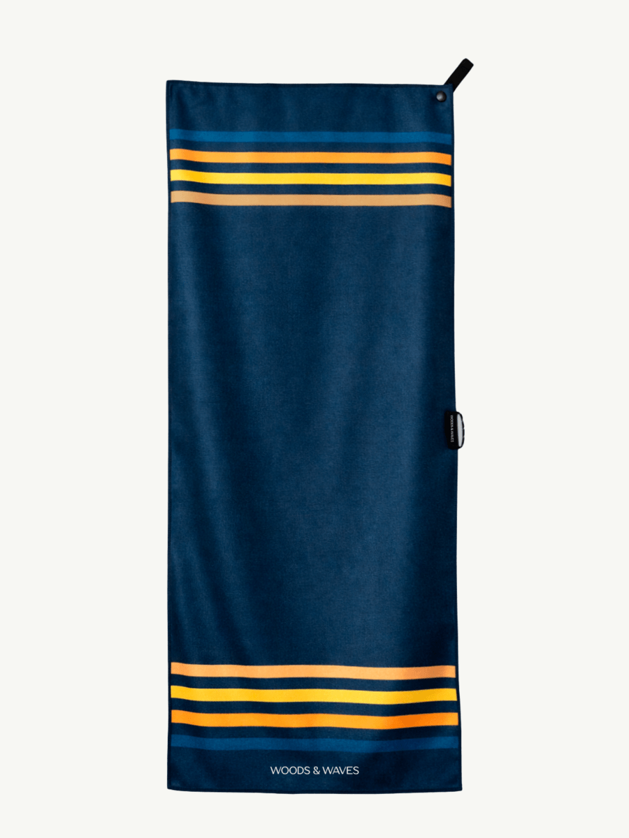 Sporthandtuch - Blue Rebel - WOODSANDWAVES - Ideal für Fitness, Gym ...